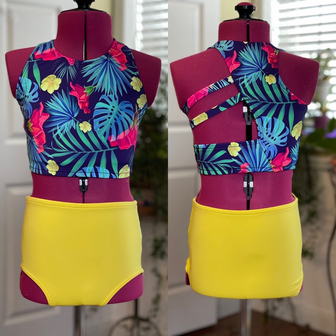 READY TO SHIP Size 8 Maria Dance Set in Tropical Print, Dance Photo ...
