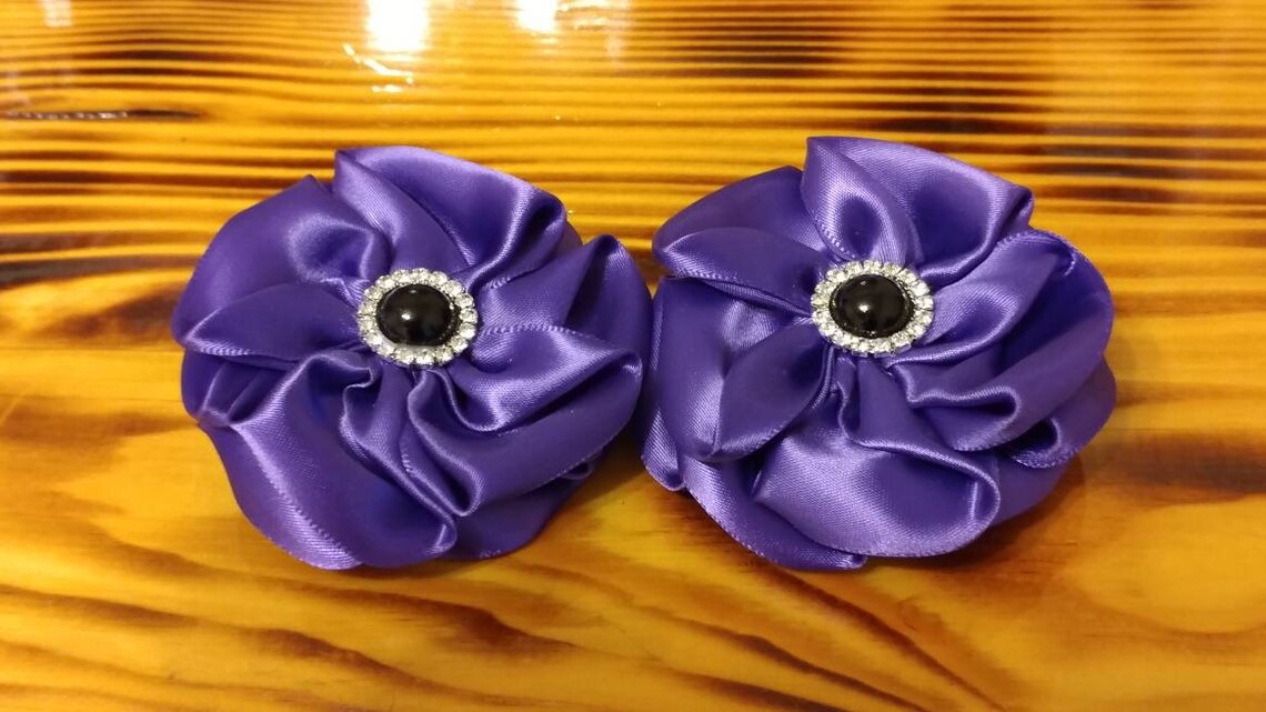 Handmade Halloween gothic ribbon flowers with faux pearl and | Etsy