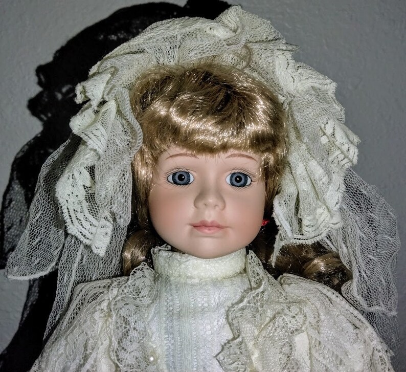 Vintage Porcelain Bride Doll - Etsy