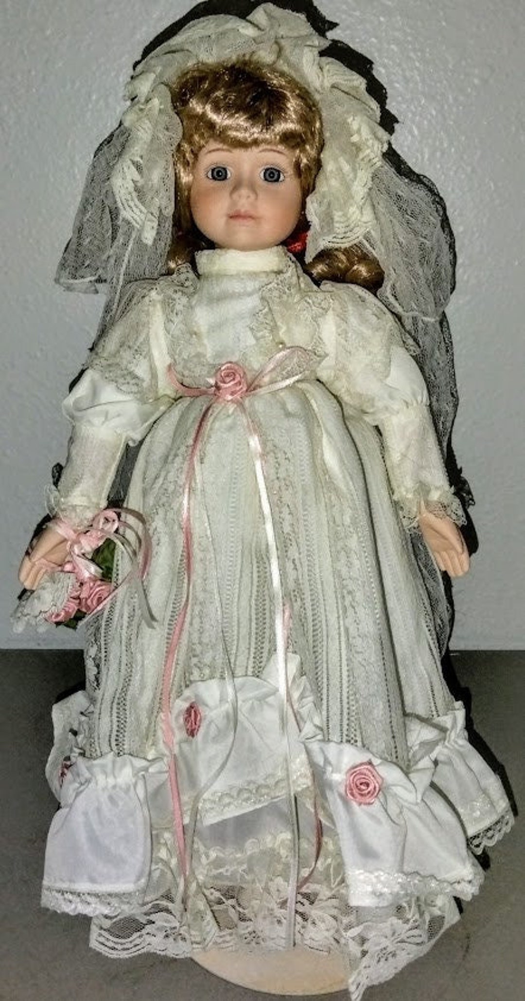 Vintage Porcelain Bride Doll - Etsy