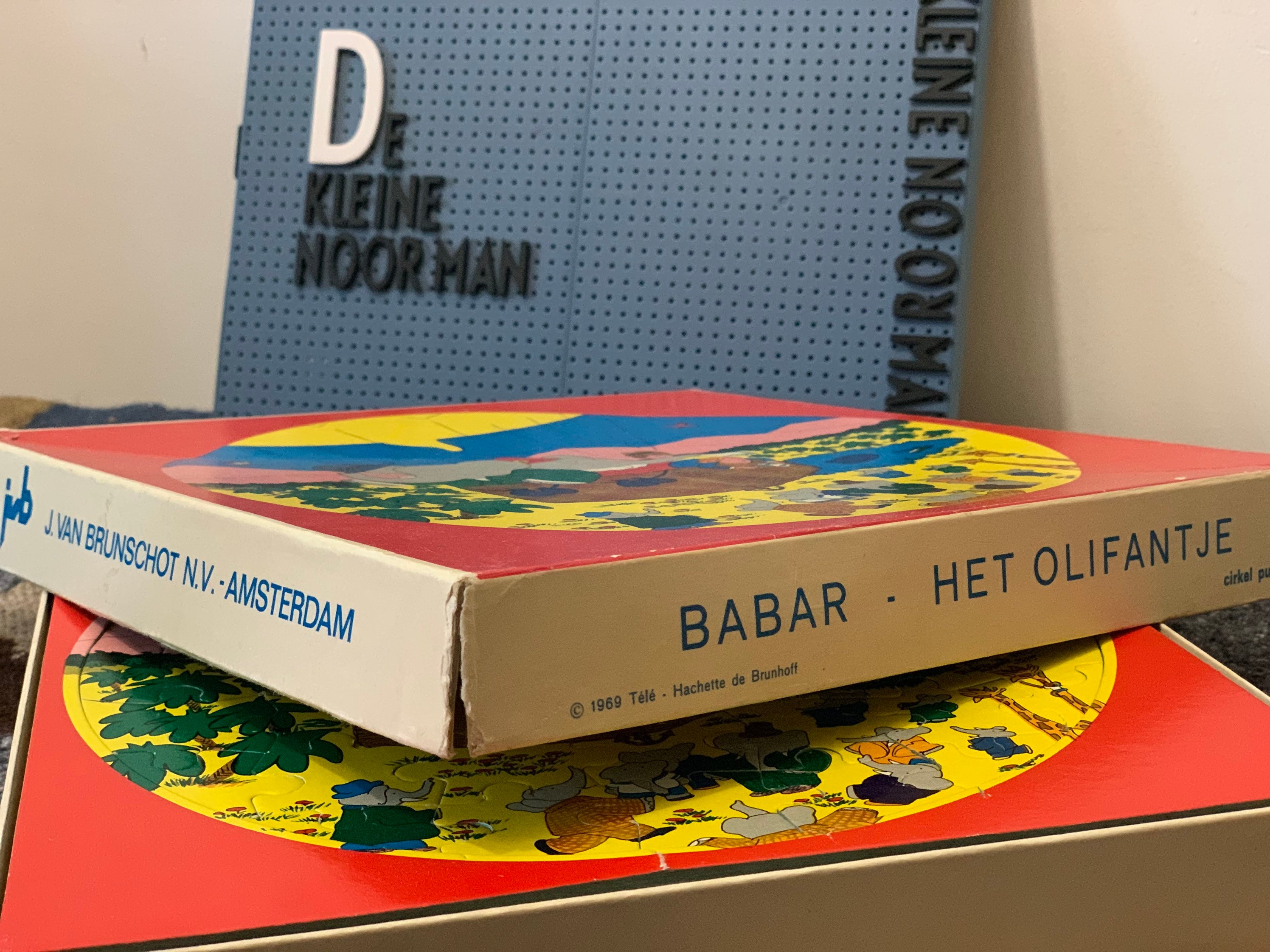 Babar the Elephant Round Puzzle in Box J. Van Brunschot NV | Etsy