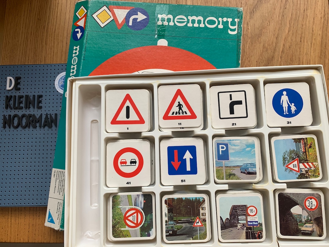 Vintage Ravensburger Traffic Signs Memory Game 1971 Complete - Etsy