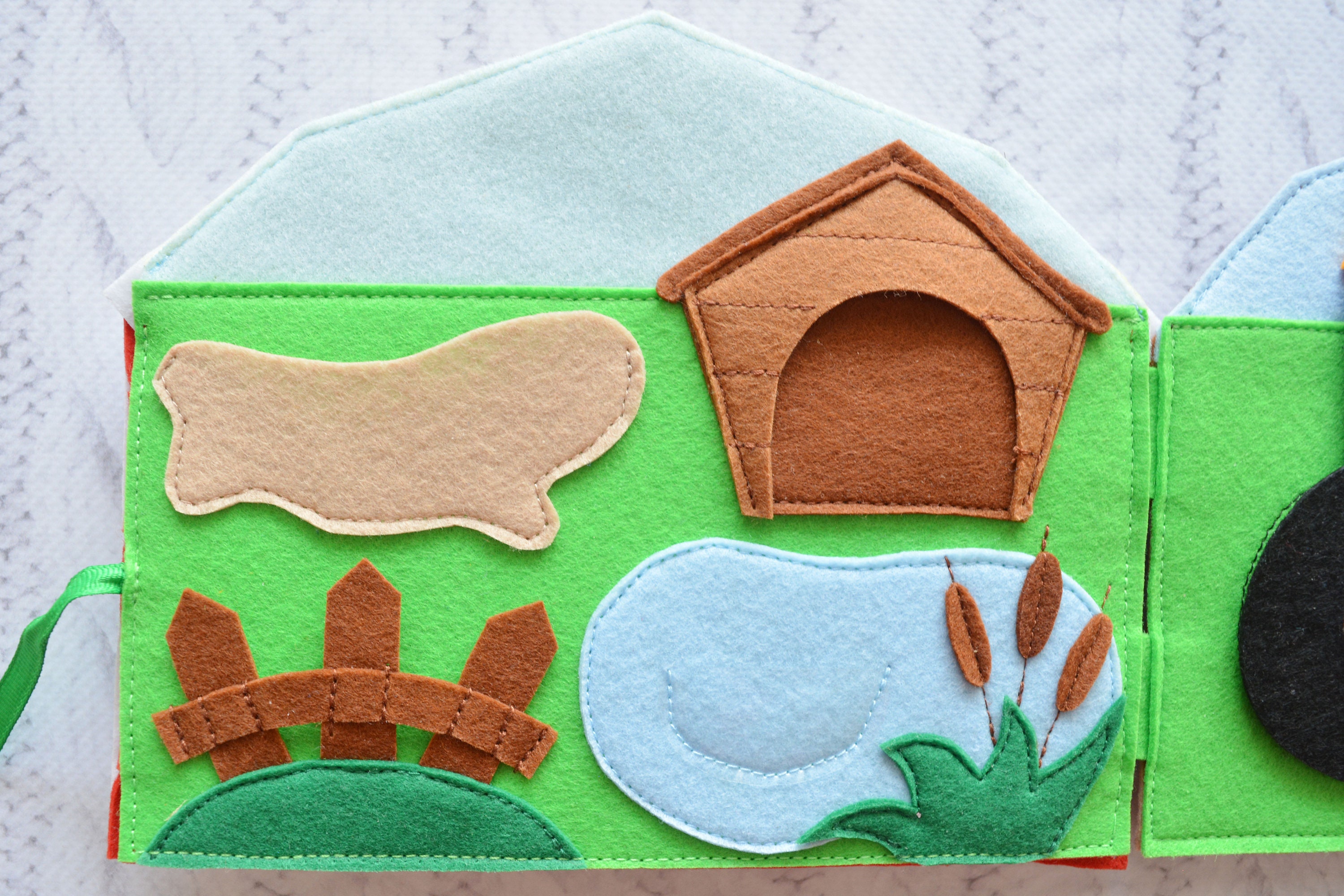 Felt Farm Quiet Baby Book Busy Toddler Book Montessori Toy Farm Animal ...