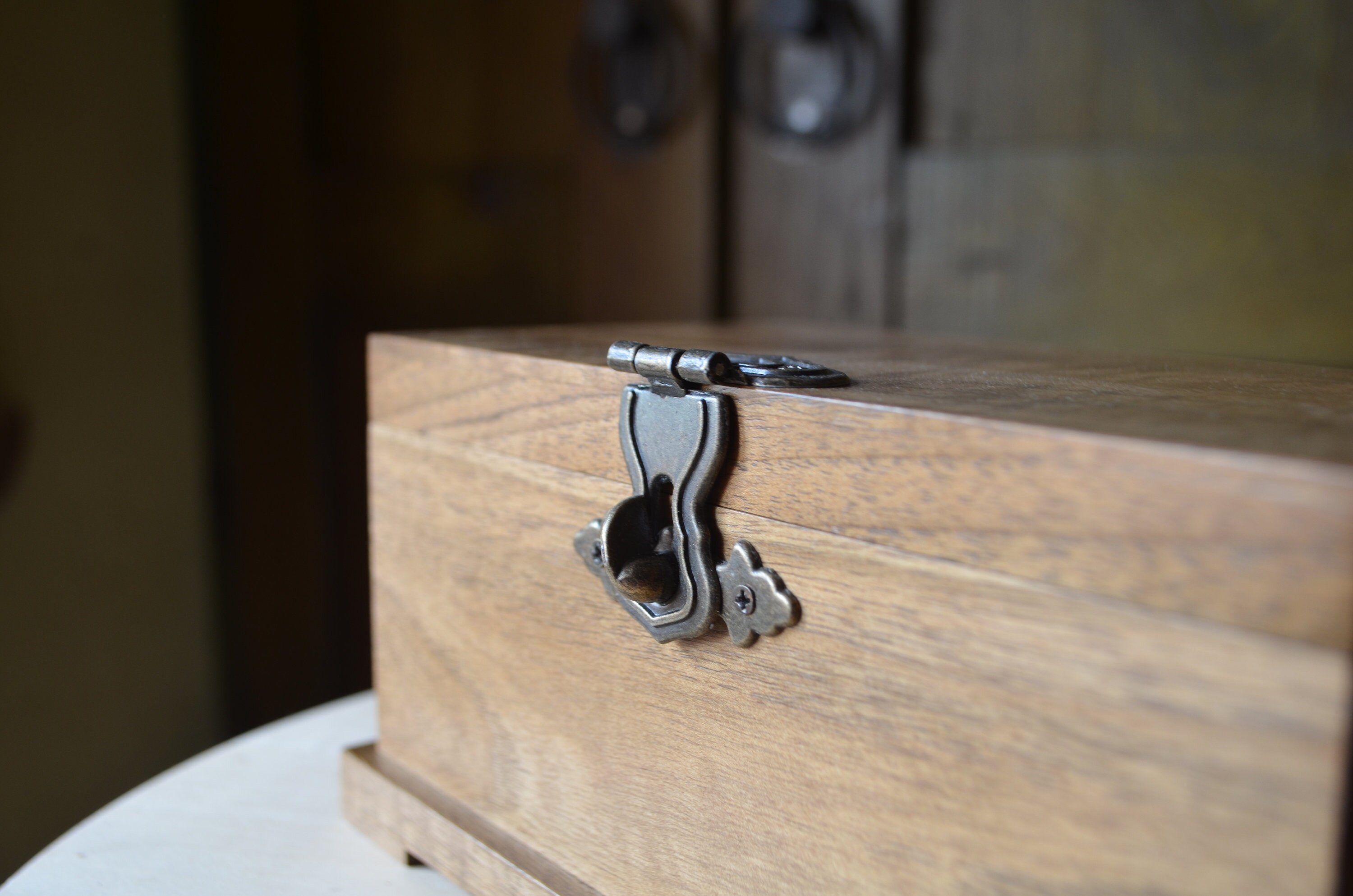 Large Wood Cashbox A Walnut Box for Money - Etsy