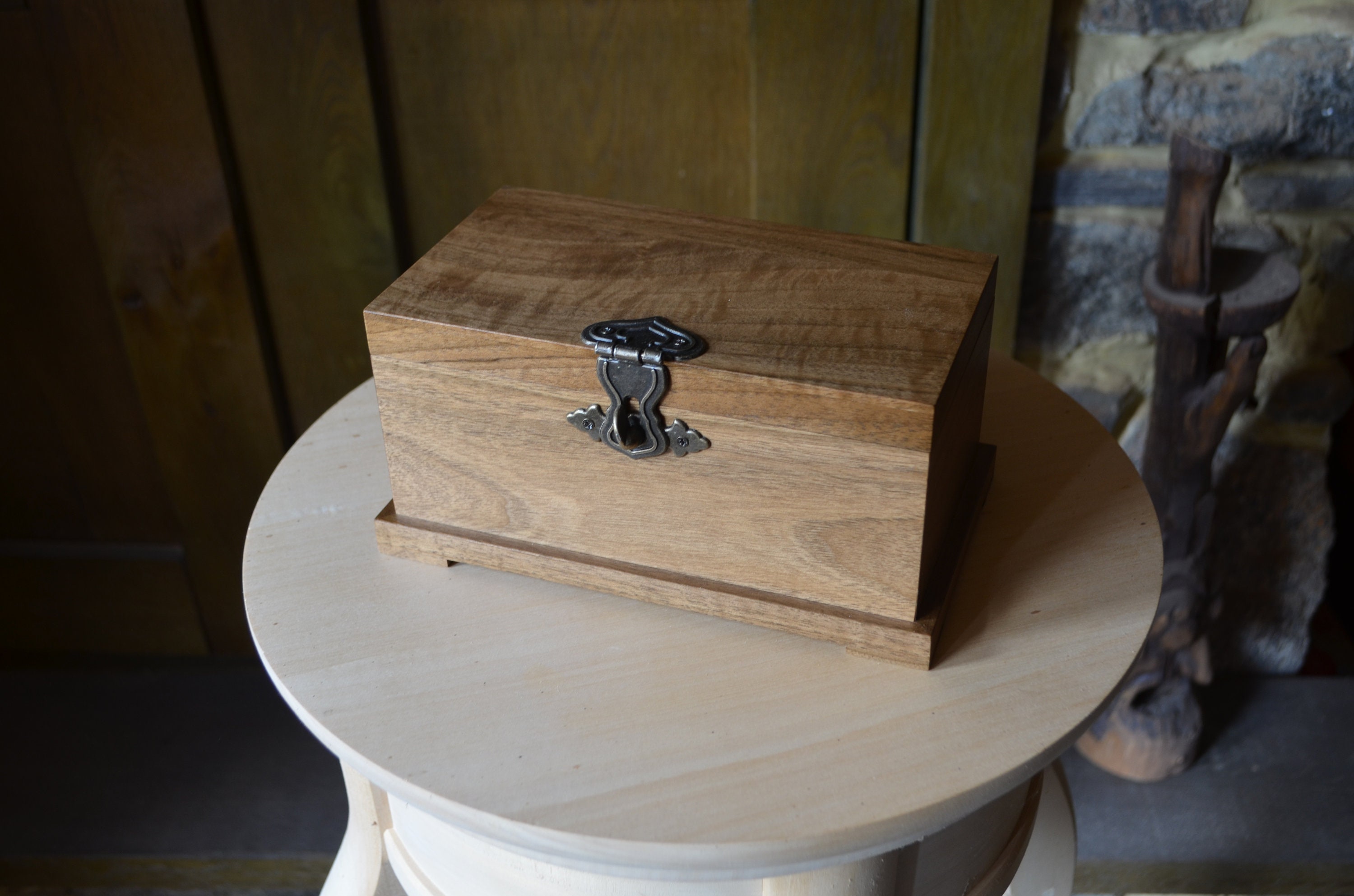 Large Wood Cashbox A Walnut Box for Money - Etsy