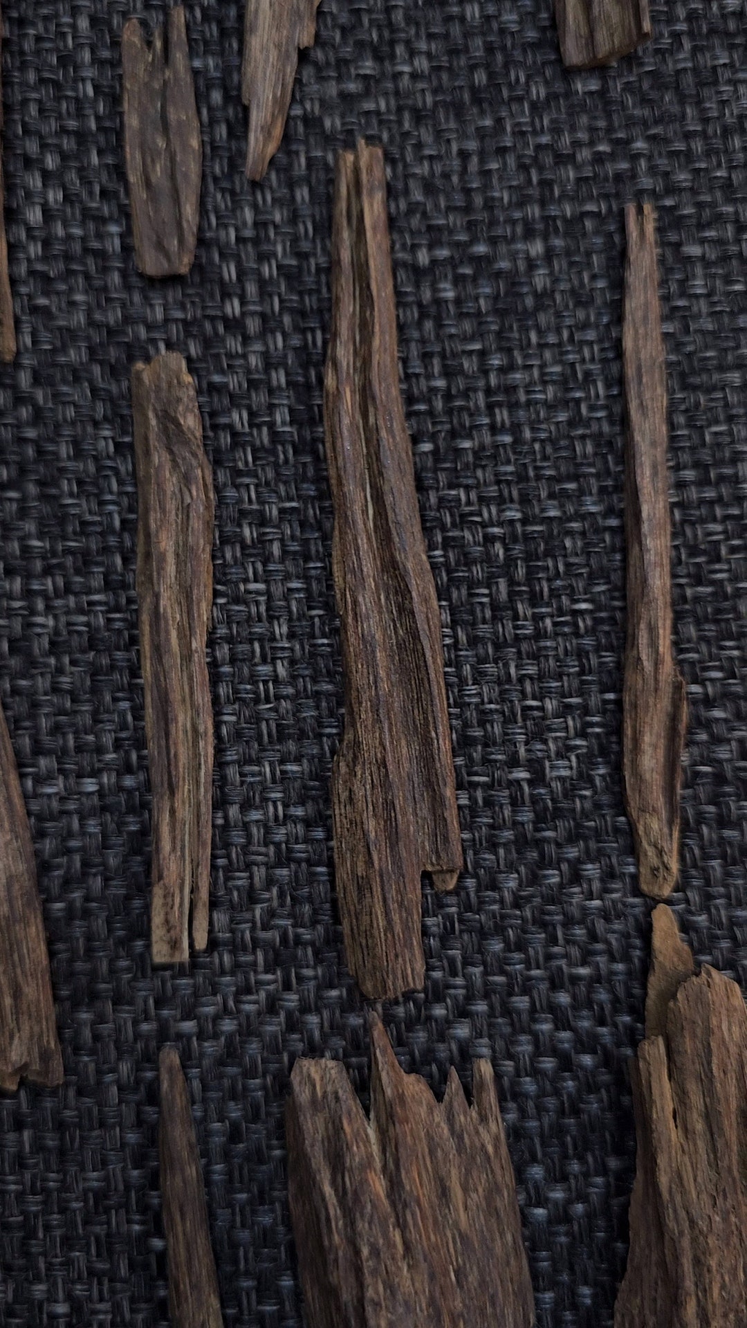 Agar Wood Oud India Wild Harvested Supreme Tripple A+ Grade, عود الهند ...