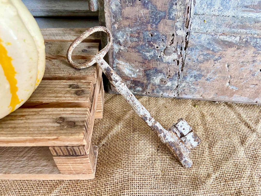 Antique French 19th Skeleton Key, Rusty White Shabby-chic Chateau Key ...