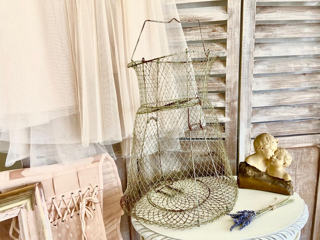 Vintage Wire Mesh Fish Basket, Folding 2 Tiered Fishing Net, Old Time ...