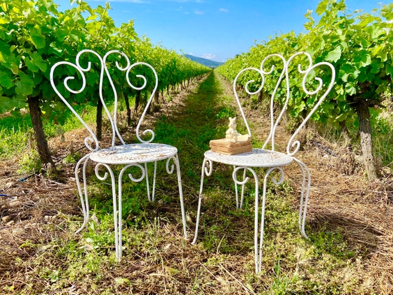 Rot iron chair price store