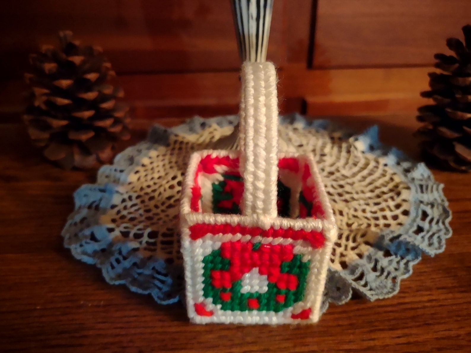 Plastic Canvas Mini Christmas Basket, Gift Holder - Etsy