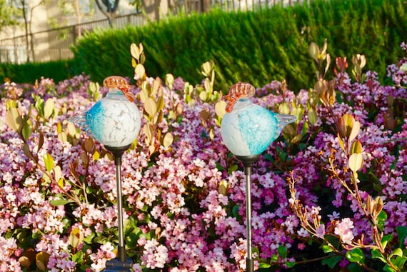 Art Glass Flower Solar Lights Metal Flower Garden Stake Solar Light