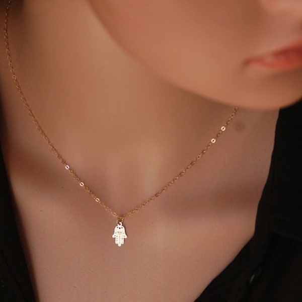 Tiny Hamsa Necklace - Etsy