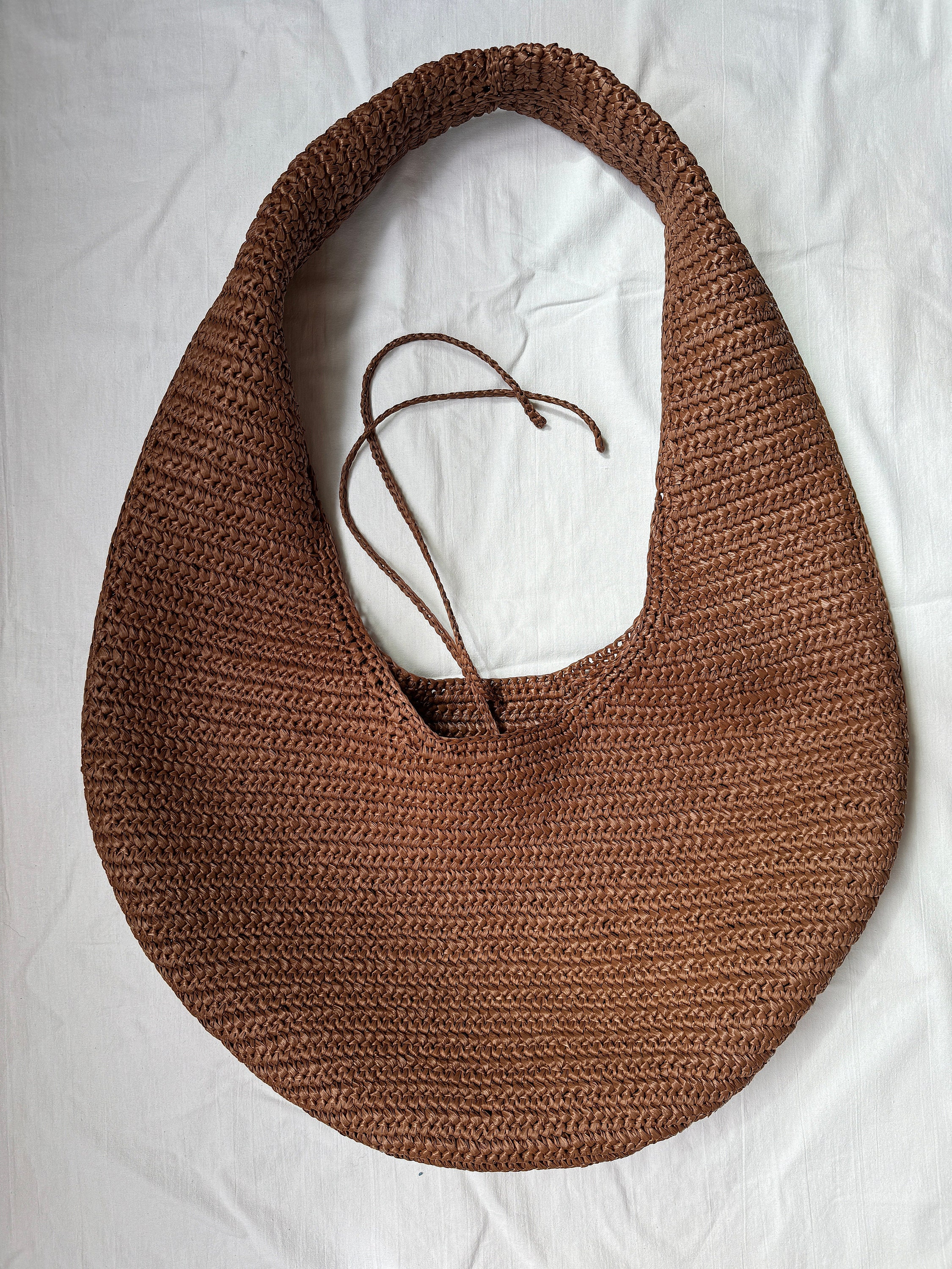 The Medium Hobo Cross Body Bag of Natural Raffia, Straw Shoulder Bag ...