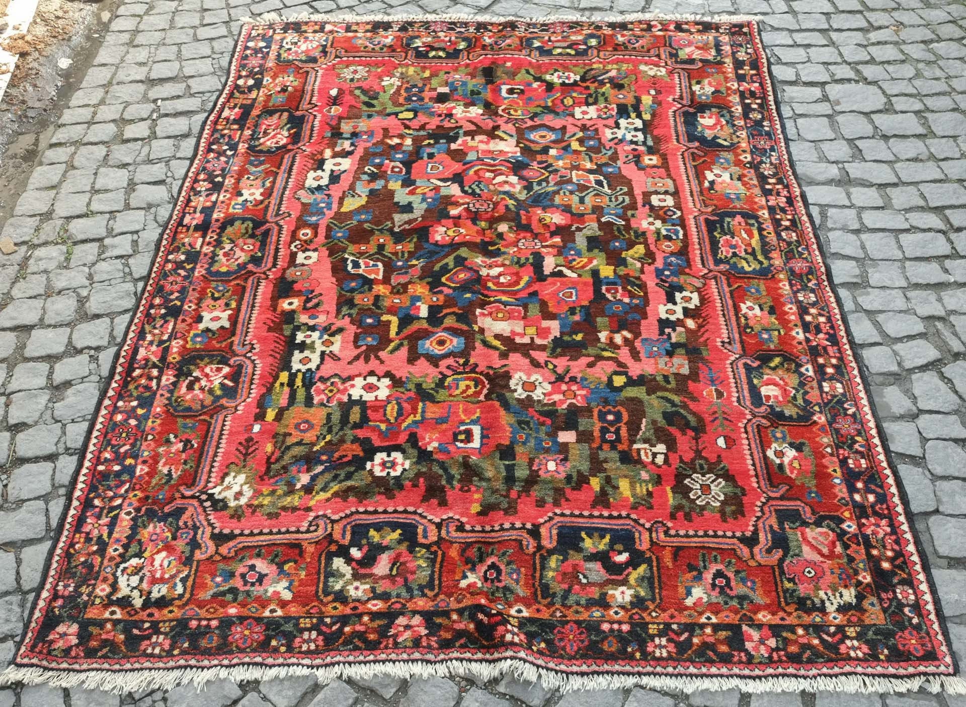 French Floral Inspired Rug - Etsy