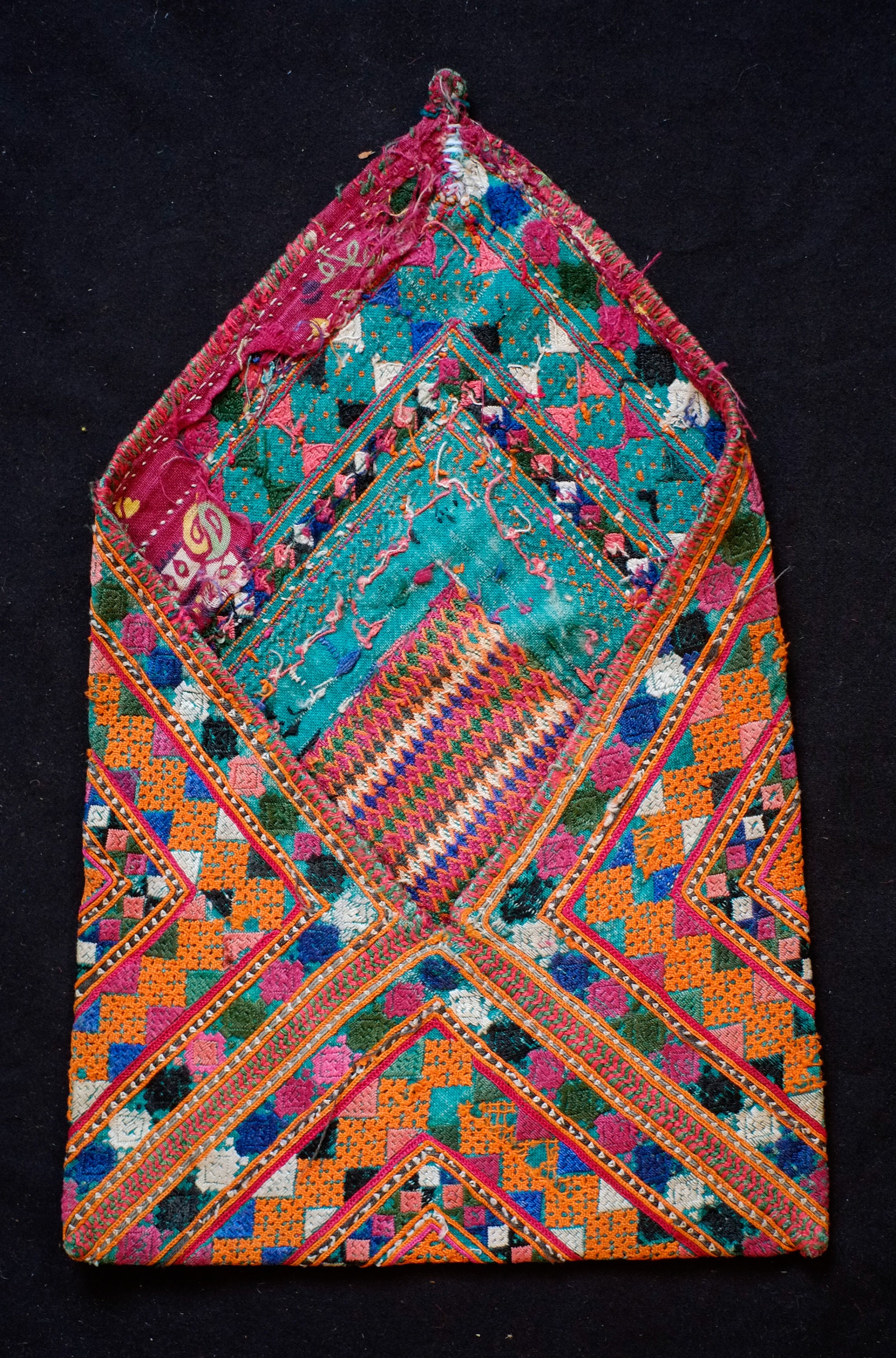 Sindh or Baluch Embroidered Bohcha - Etsy