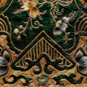 Chinese Gold Thread and Silk Embroidery - Etsy