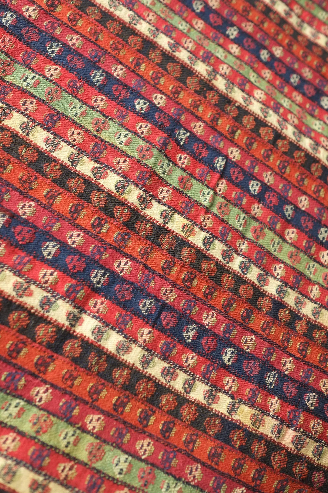 Gurun Area Cummerbund Shawl, Turkey - Etsy
