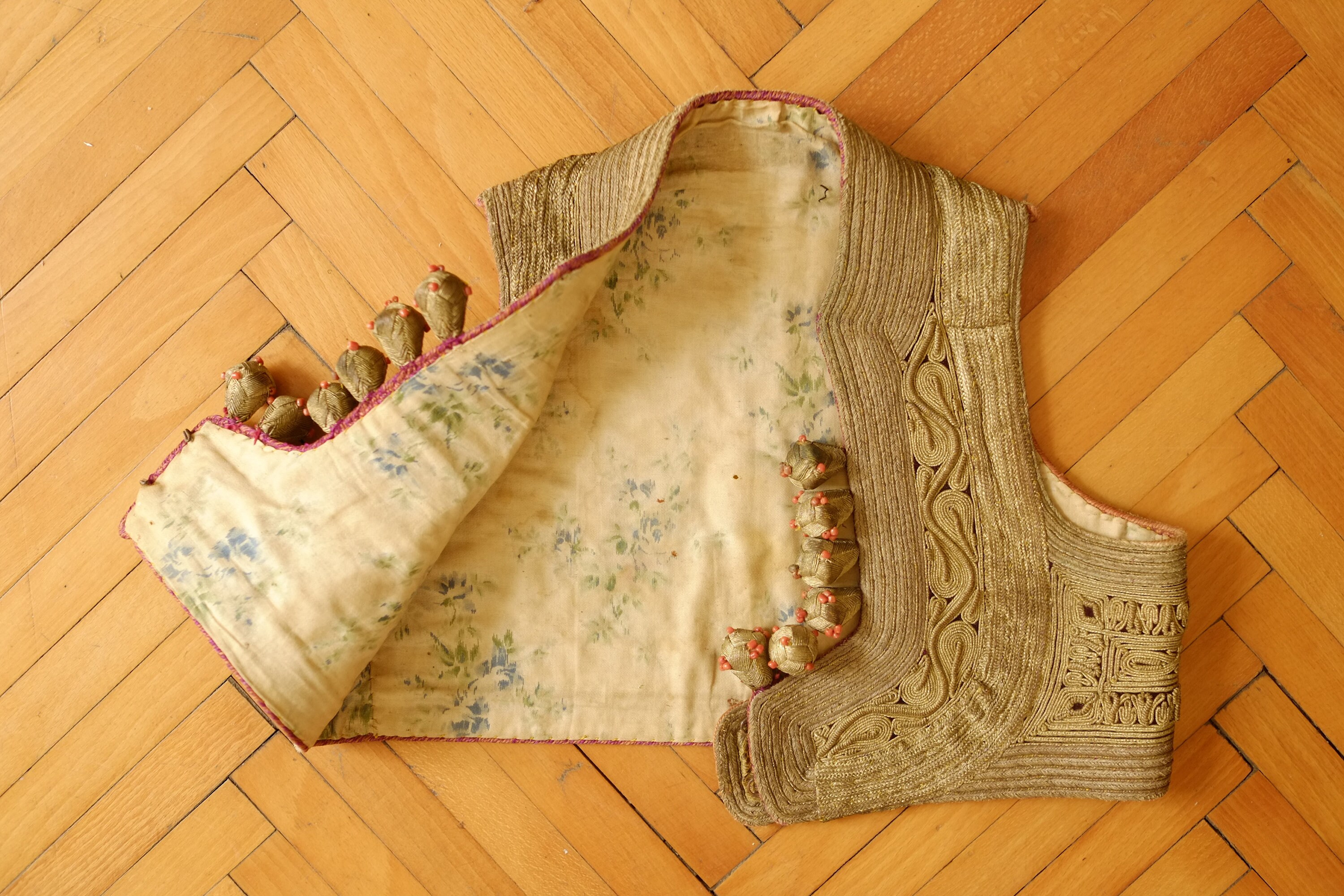Ottoman Metallic Embroiderd Vest - Etsy