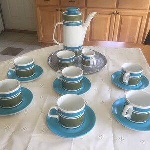 Vintage J & G Meakin Coffee Pot Set With 6 Cups, Creamer, and Sugar ...