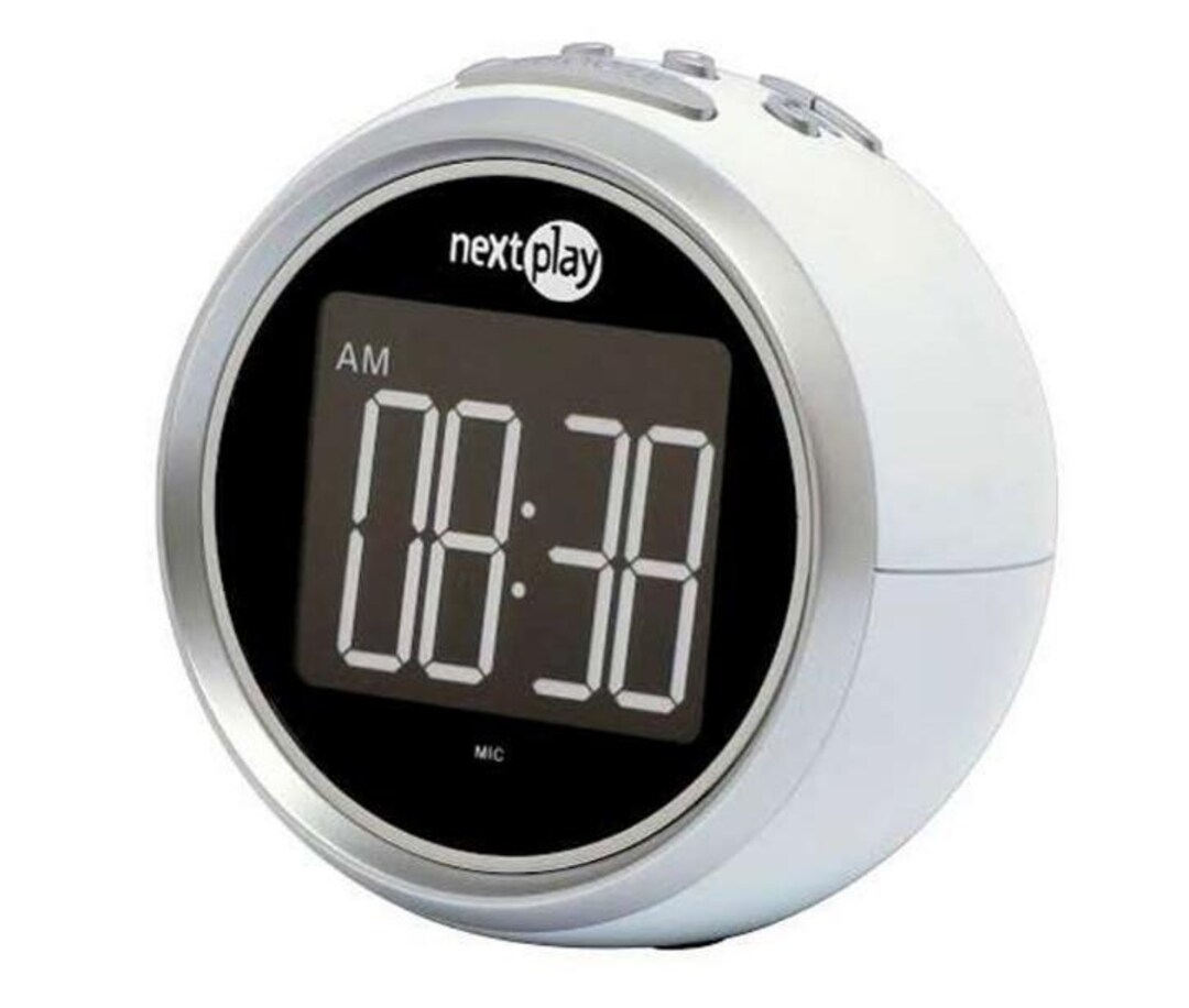 Nextplay NR695SD Voice Activated Alarm Clock Am/fm Radio White This Has ...