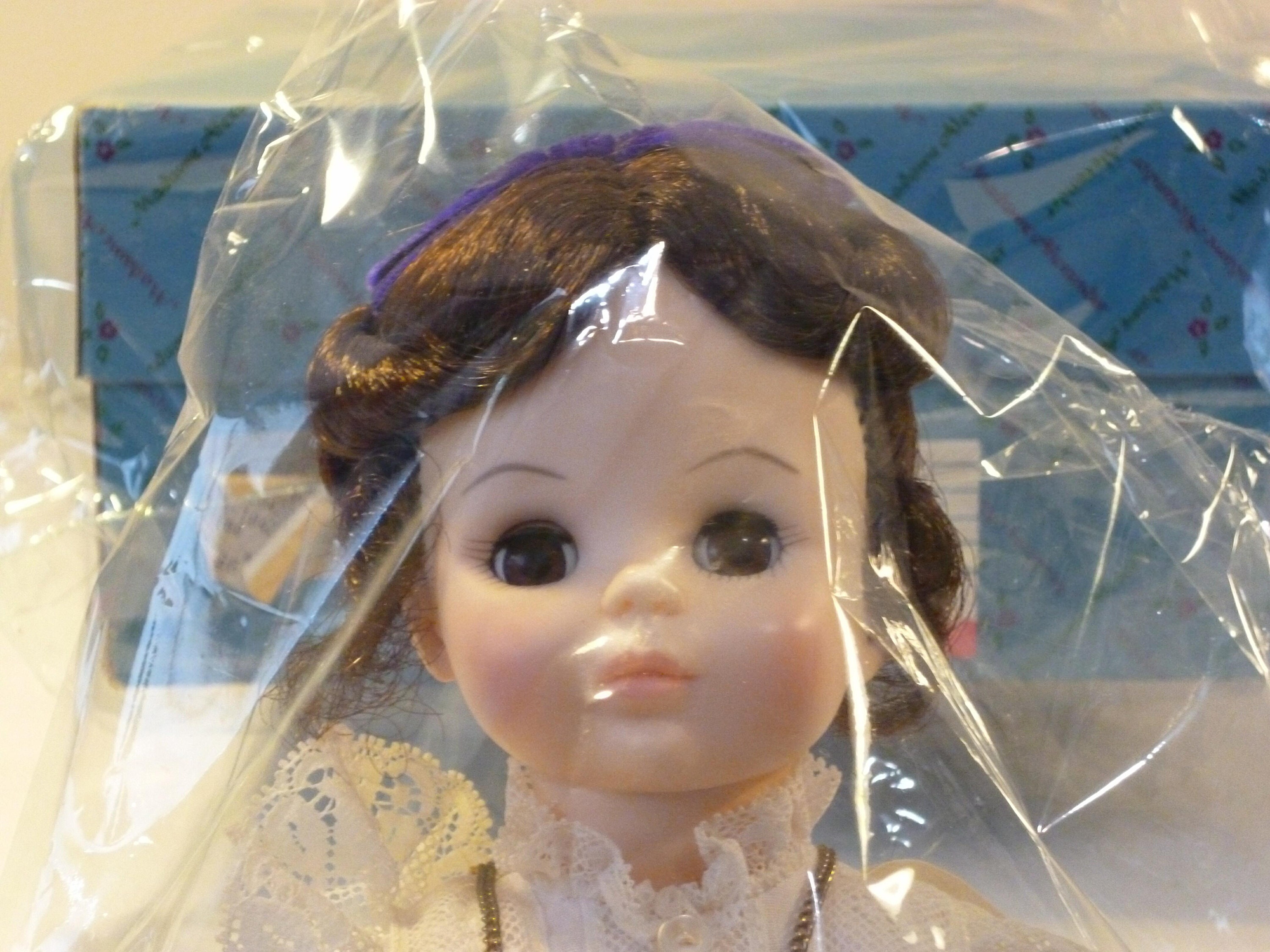 1989 Madame Alexander Collectible Doll Emily Dickinson 1587 - Etsy