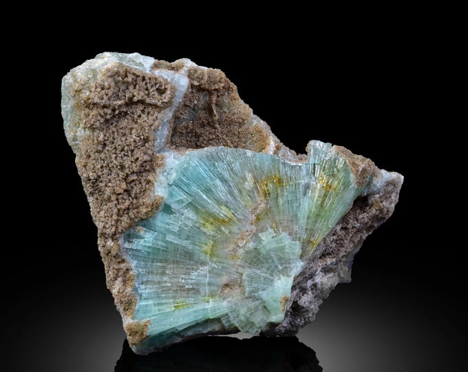 Green Aragonite Flower Specimen 105g - Unique Crystal Mineral From ...