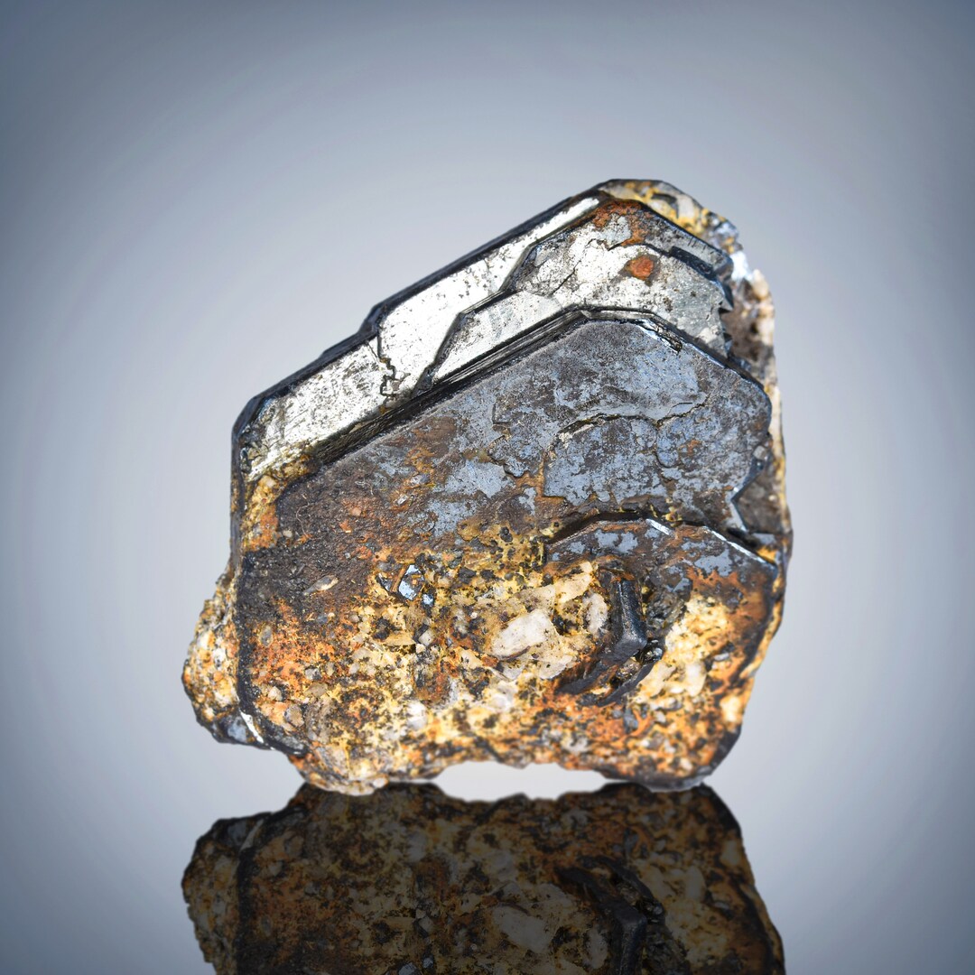 10 Gram Beautiful Uniqe Shape Ilmenite Crystal From Pakistan - Etsy