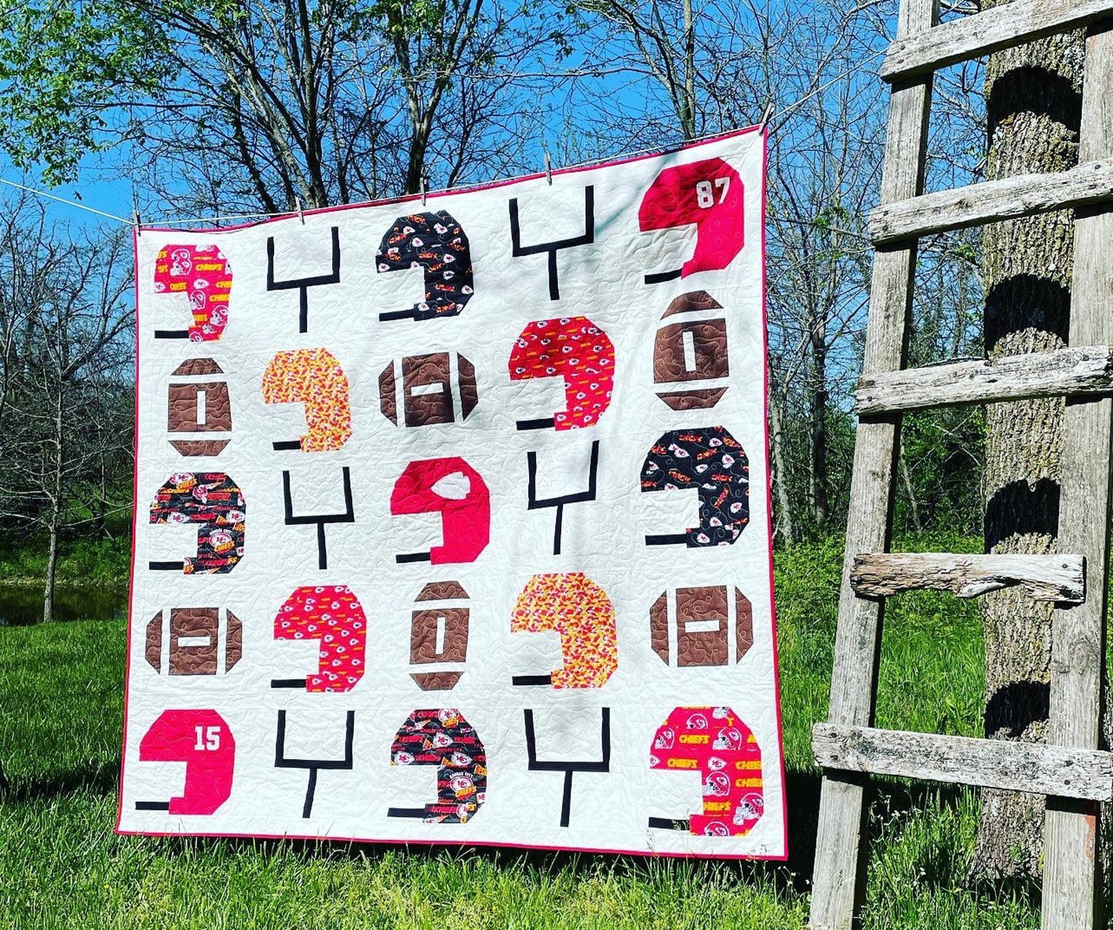 CUSTOMIZABLE Football Quilt Pattern Easily Make for YOUR - Etsy UK