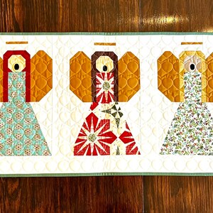 Angelic Choir Quilted Table Runner Pattern, Mailed Paper Copy - Etsy
