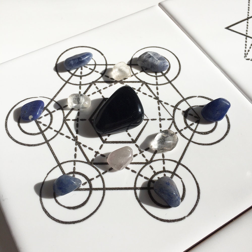 Metatron's Cube Meditation & Manifestation Altar / Sacred Geometry ...