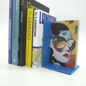 Art Face Bookend, Metal Bookend, Graphic Design Bookend, Bookend ...