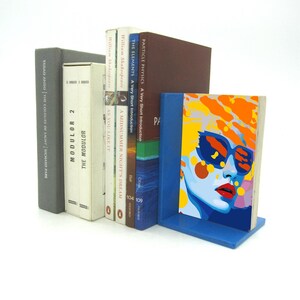 Art Face Bookend, Metal Bookend, Graphic Design Bookend, Bookend ...