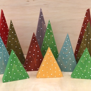 Painted Triangle Trees - Set of 4 | Wood Tree Decor | Christmas Wood ...