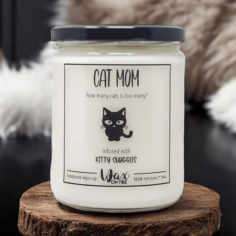 Cat Lover Gift - 60+ Gift Ideas for 2024
