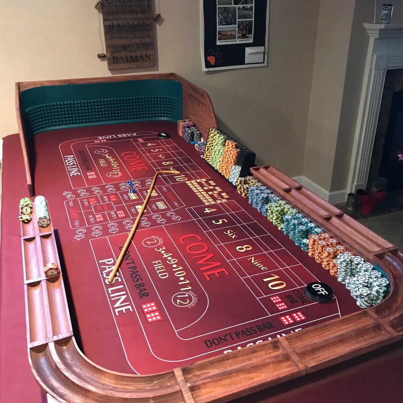 Gambling Table - Etsy