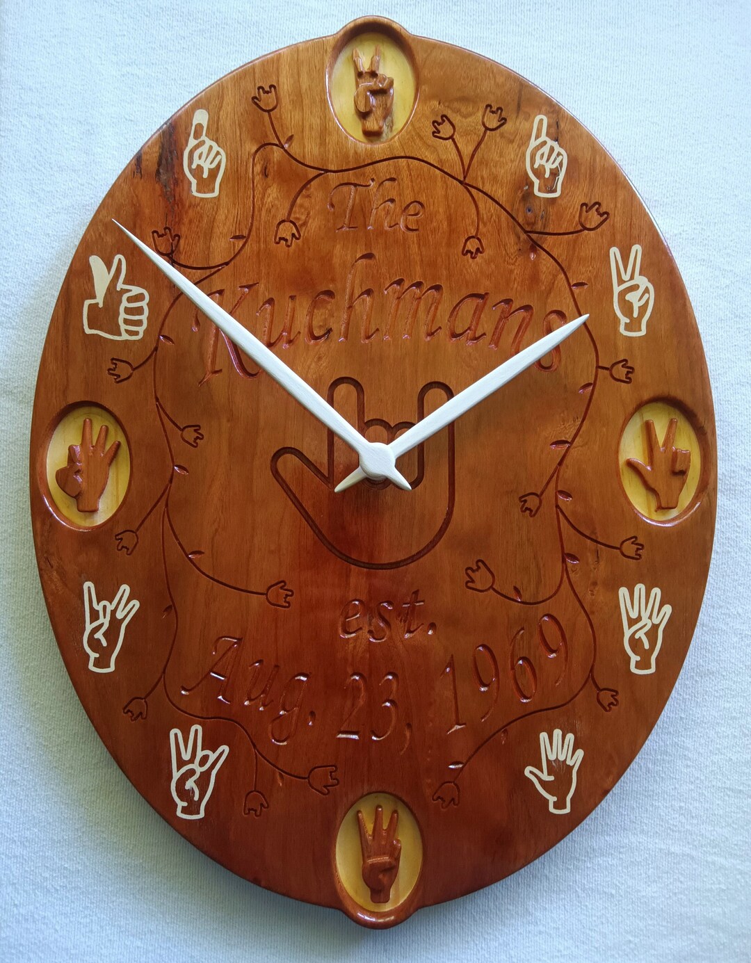 Personalizable, Large, 16-inch, ASL Novelty Clock With ILY Hands ...