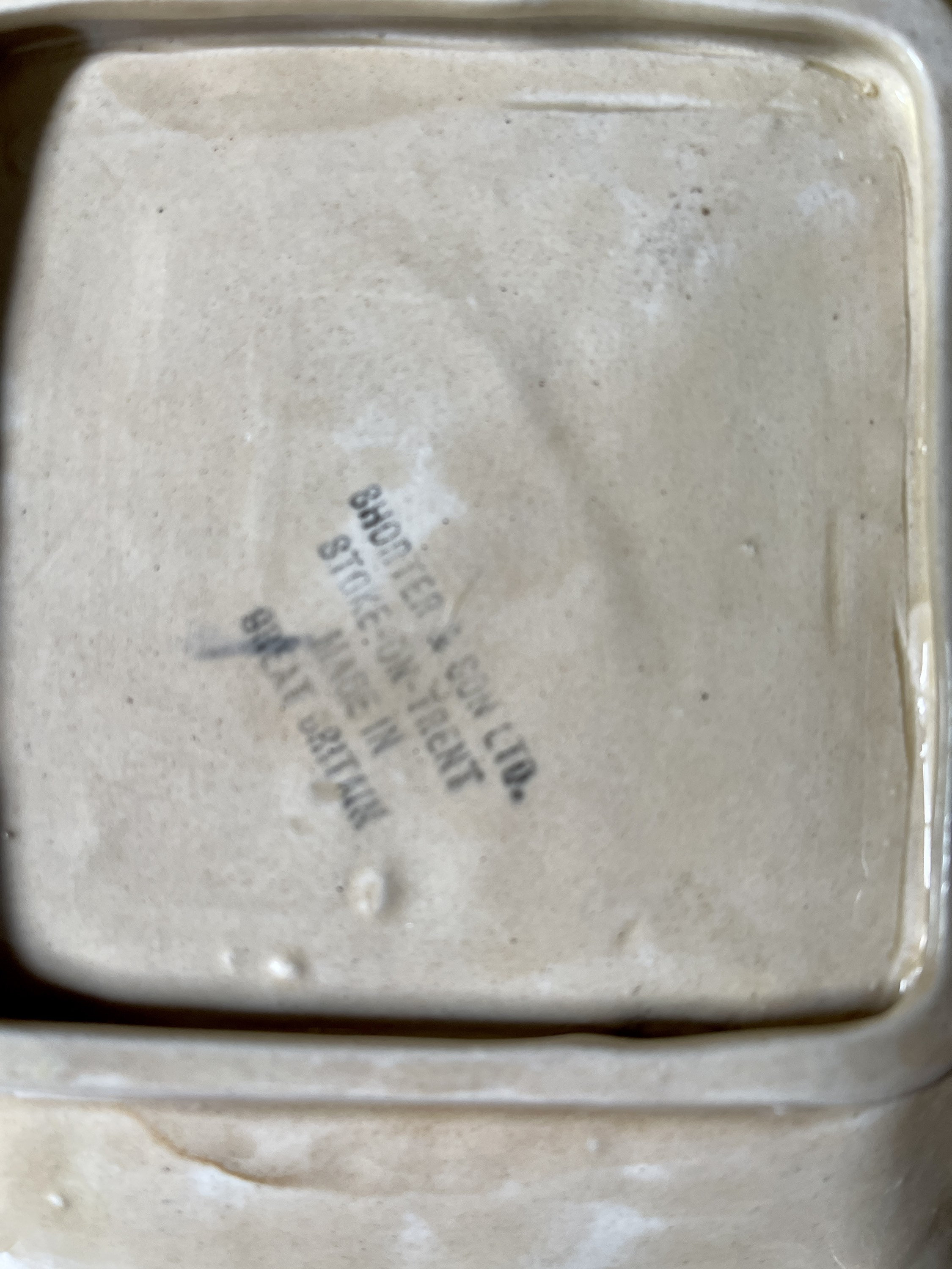 19th Century Made in Great Britain Chinoiserie Pagoda Dish English ...