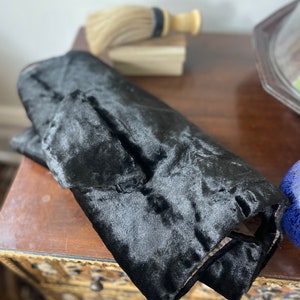Victorian Crushed Black Velvet Wrap - Etsy