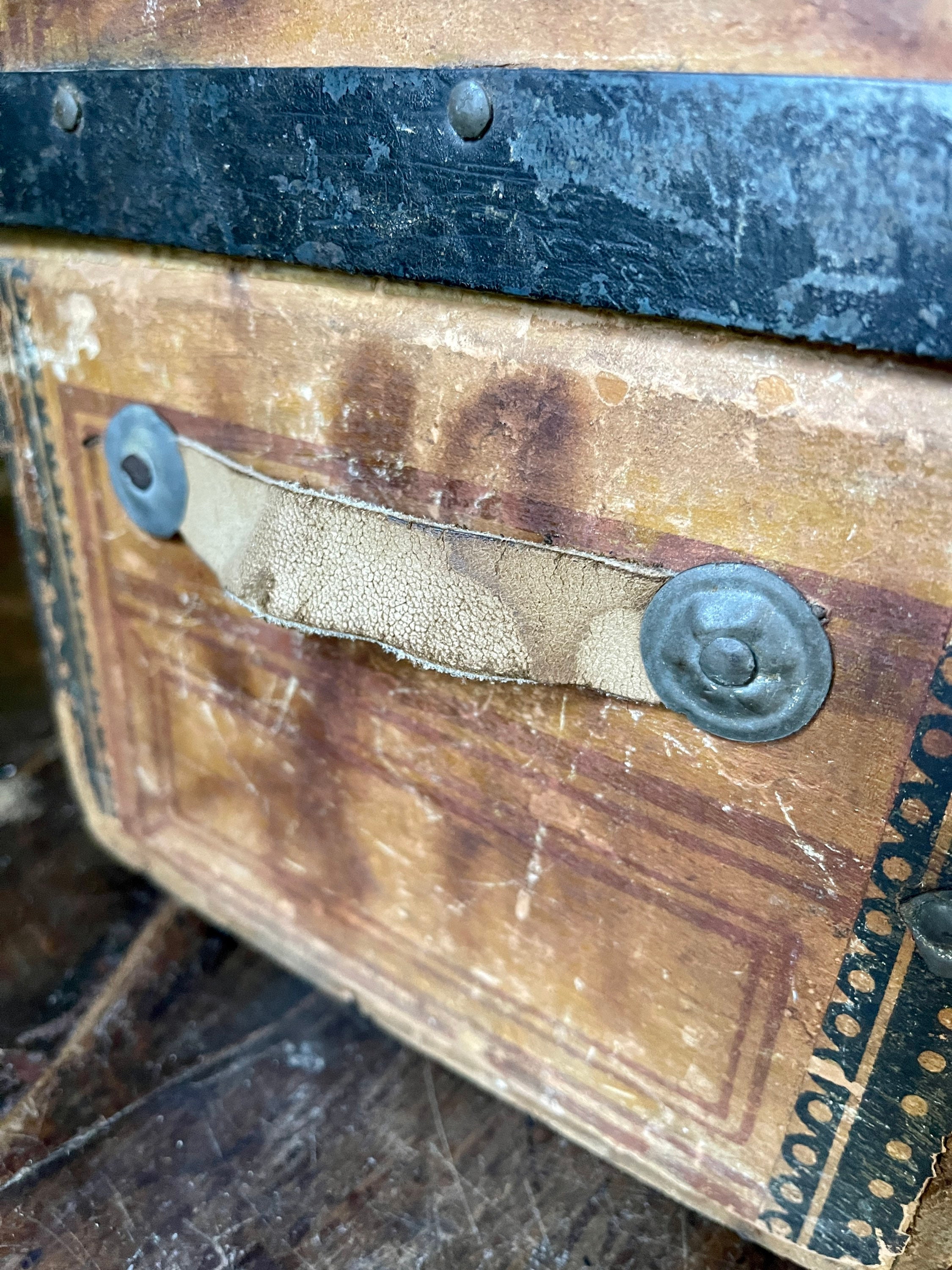 Antique Miniature Trunk Salesman Sample Doll Trunk