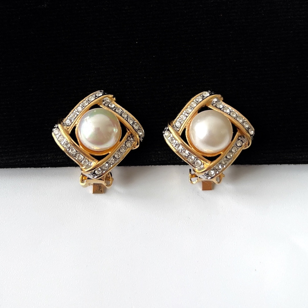 Balmain Paris Vintage Faux Pearl Crystal Clip-on Earrings - Etsy