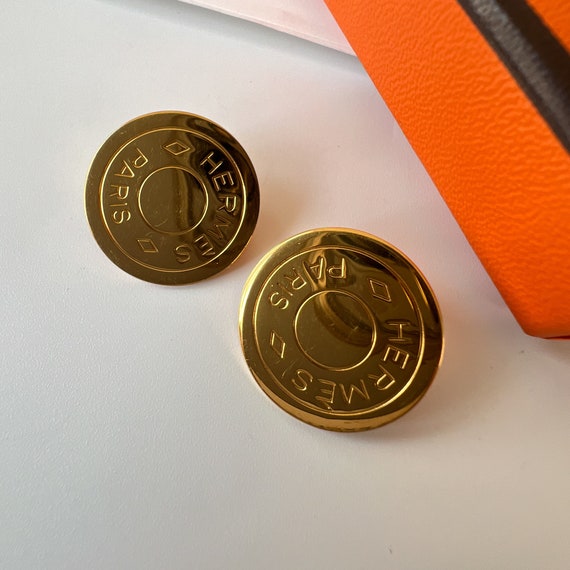 HERMES Button Logo Gold Plated Clip on Earrings - Gem