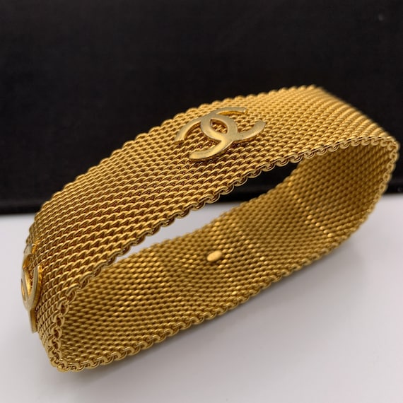 Authentic CHANEL Vintage 1996 CC Mash Gold Plated Ban… - Gem