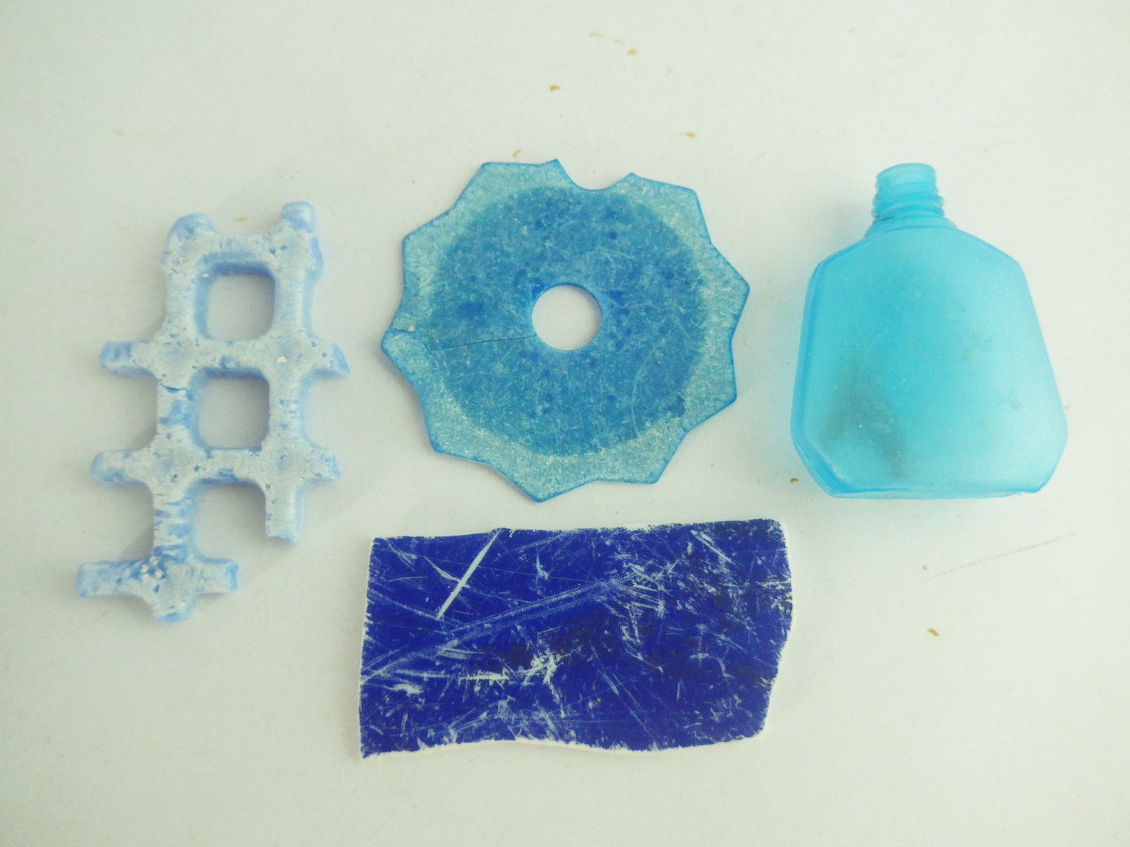 Beach Trash - 23 Pcs. - Beach Finds - Trash2treasure - Junk Lot ...