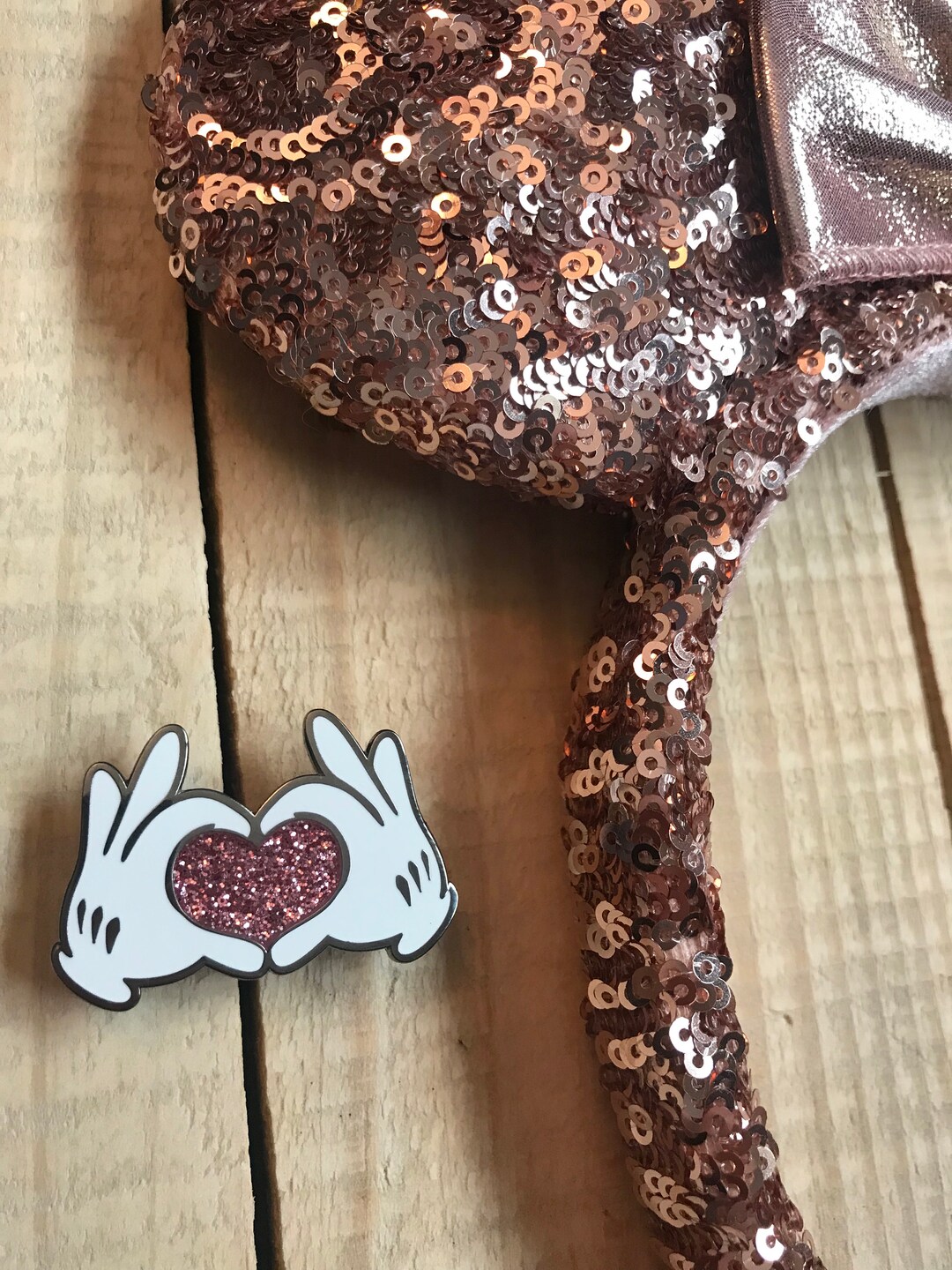 MICKEY ROSE GOLD Glitter Heart Enamel Pin - Etsy