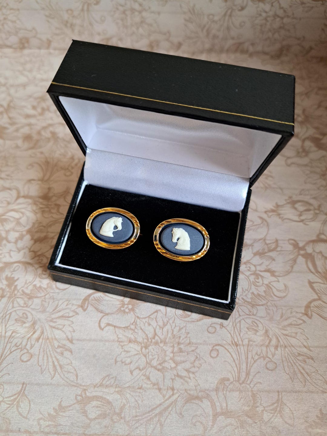 Wedgwood Horse Cufflinks Saxon/midnight Blue Jasperware Cameo 22 Carat ...