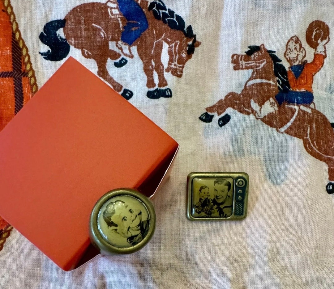 Vintage Howdy Doody Bundle/howdy Doody Pin Ring/howdy Doody Scarf/howdy ...