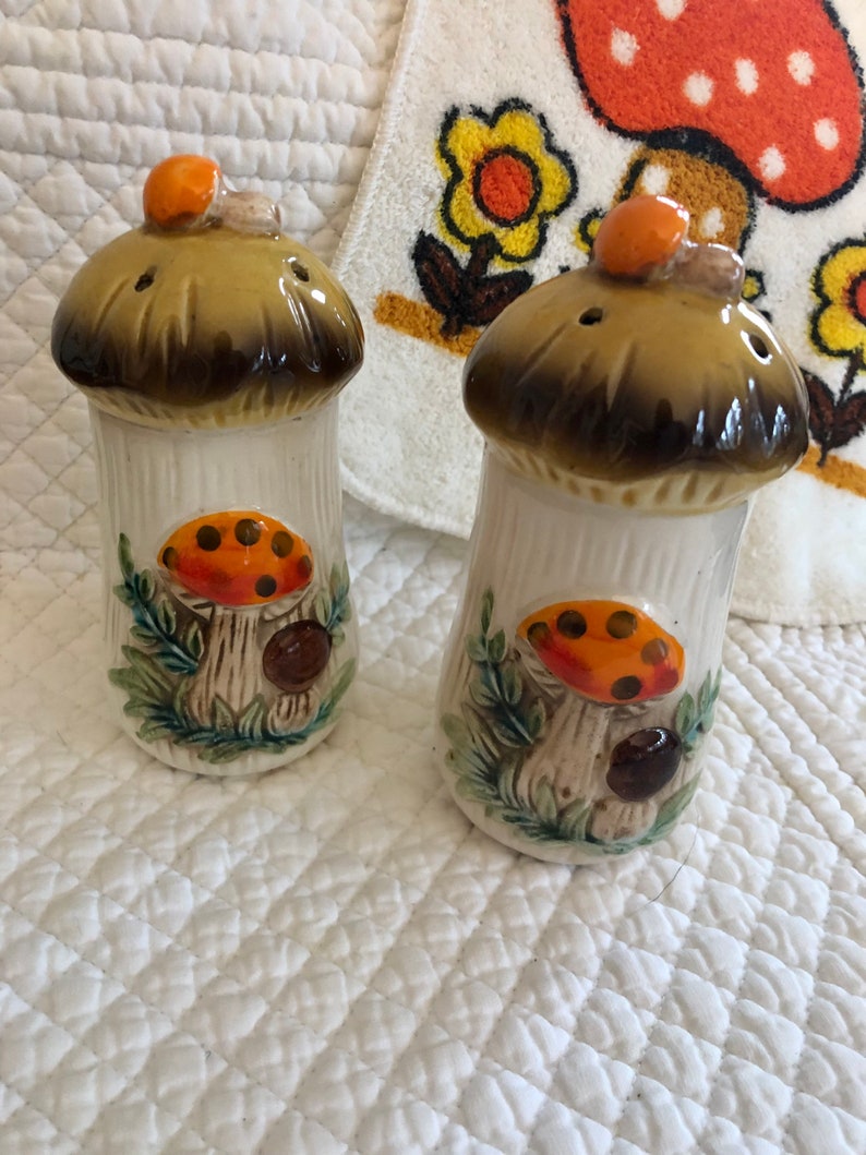 Vintage Merry Mushroom Salt & Pepper Shakers/sears Merry - Etsy