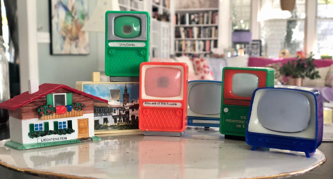 Vintage Souvenir TV Viewer/vintage TV View Finder/ Tv Souvenir Pictures ...