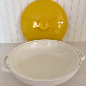 Thermo Temp Raffiaware Atomic Era Casserole Dish/mid Century Yellow ...