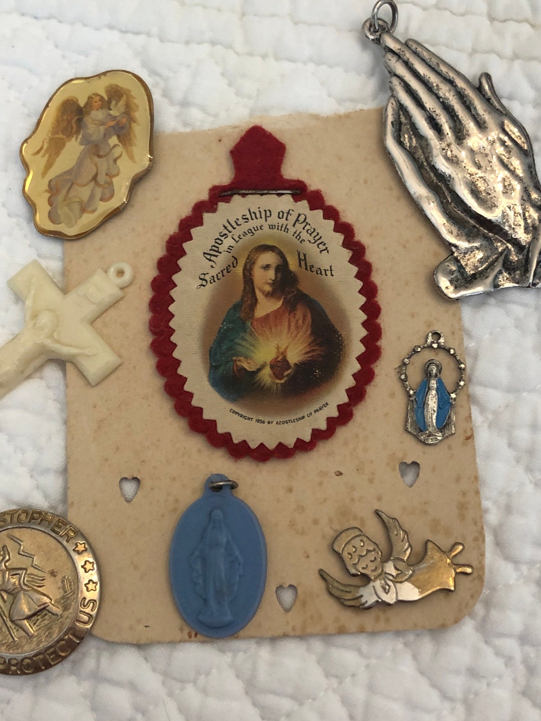 Mid Century Catholic Charms/vintage Scapular/vintage Plastic Cross/mid ...